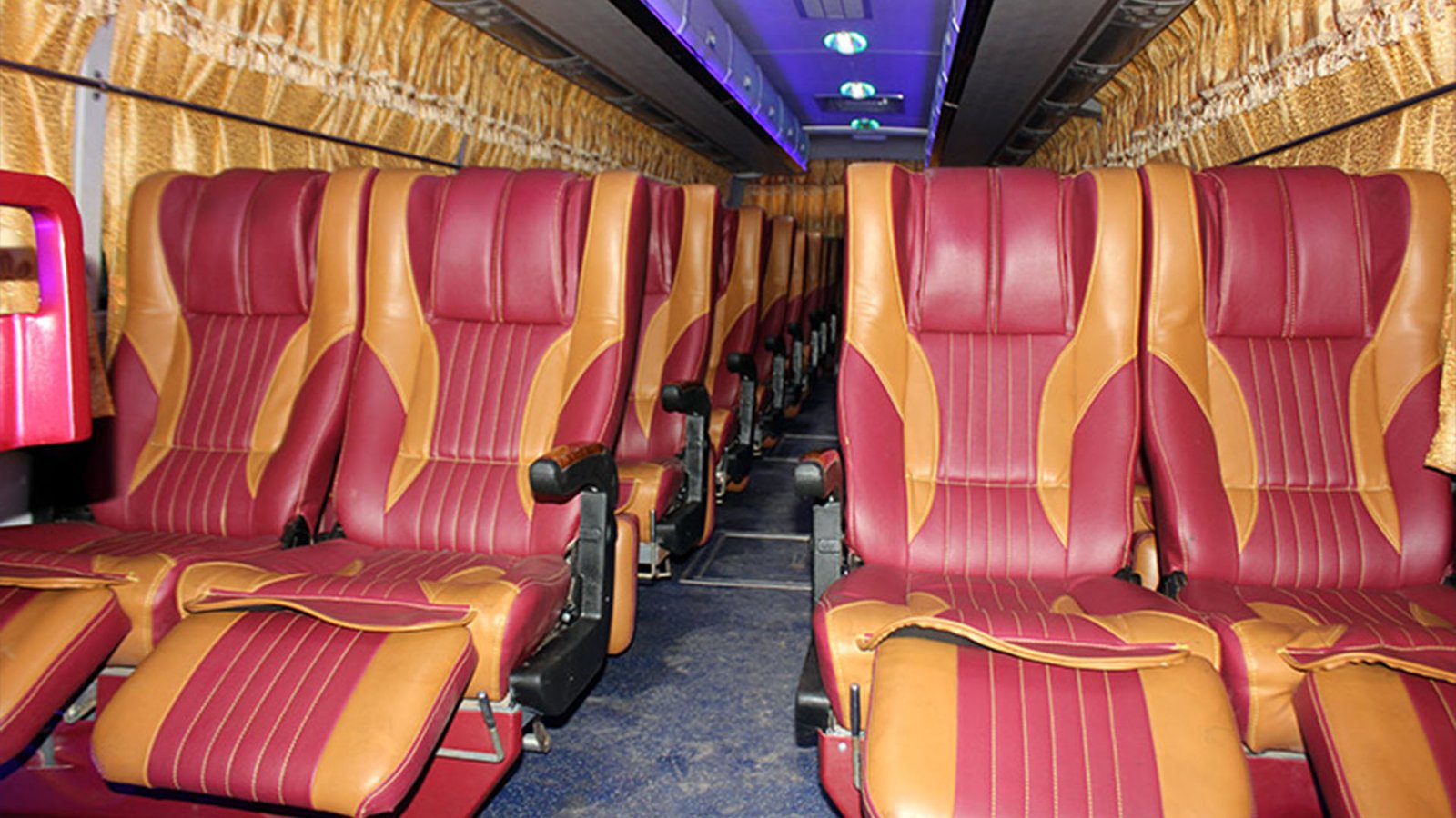 Shyamoli N.R. Travels Bus - Tour Buzz BD